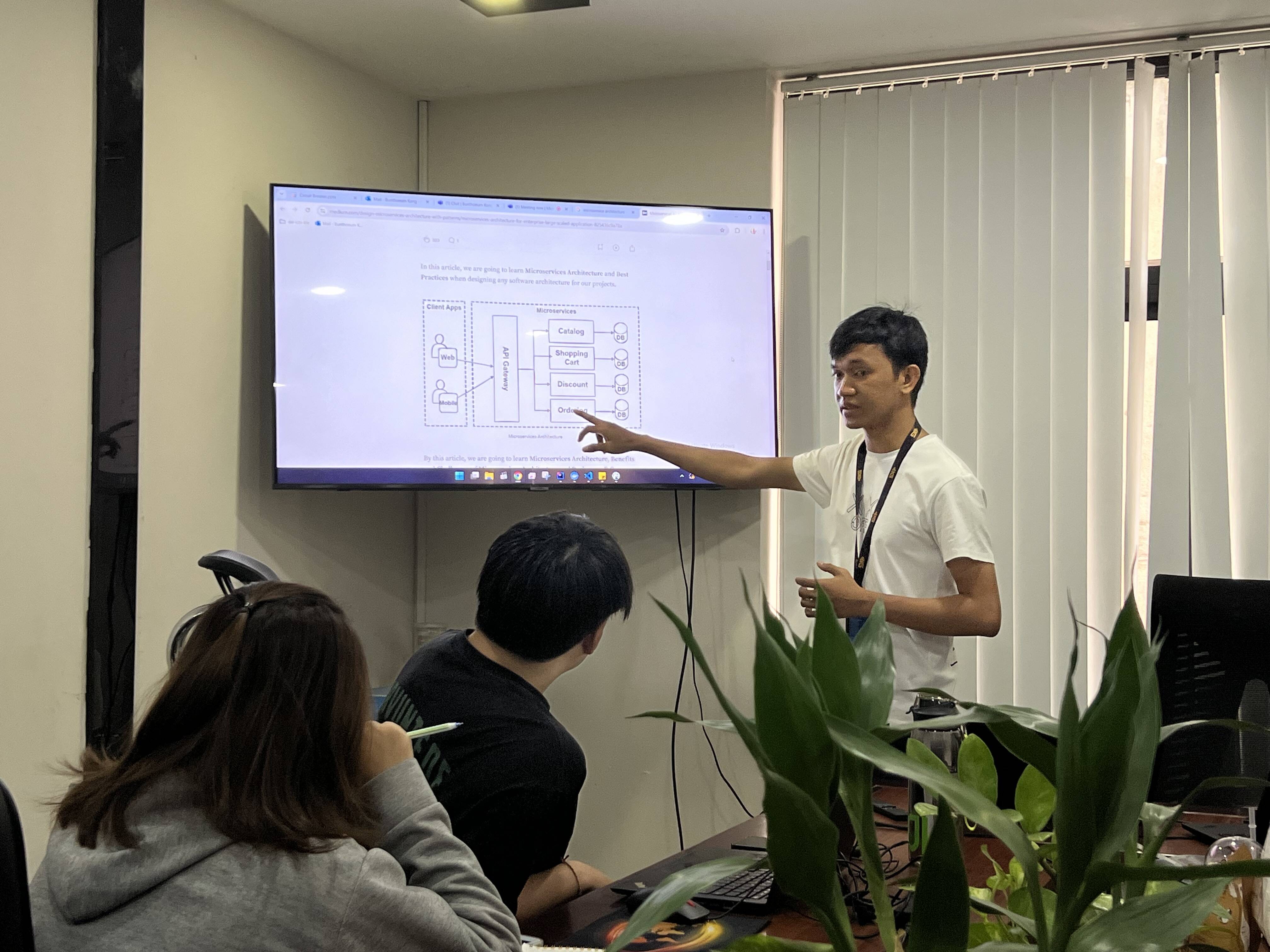 Spring Cloud Circuit Breaker With Microservice | IGSaaS